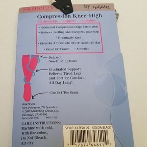 Skinergy by Legale | Accessories | Skinergy Compression Kneehigh Socks ...